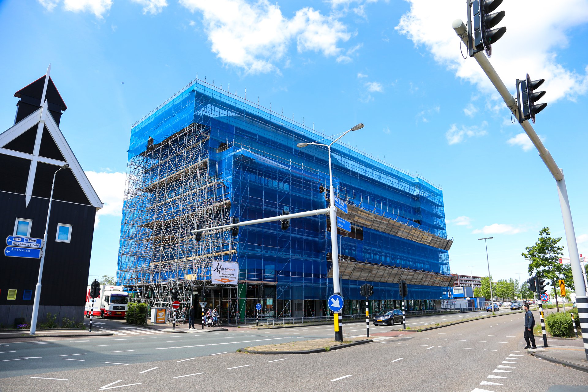 Steiger huren: Van publieksvriendelijke tot bouwsteigers