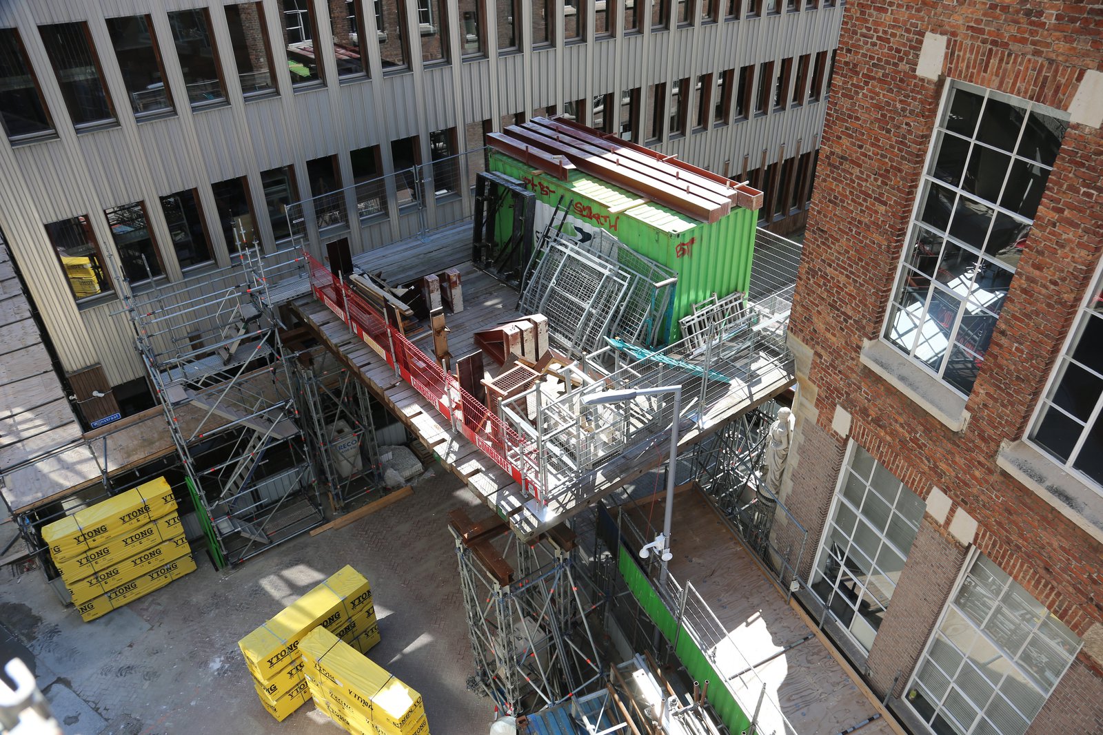 Crashdeck huren | Maatwerk, veilig en efficiënt | RECO