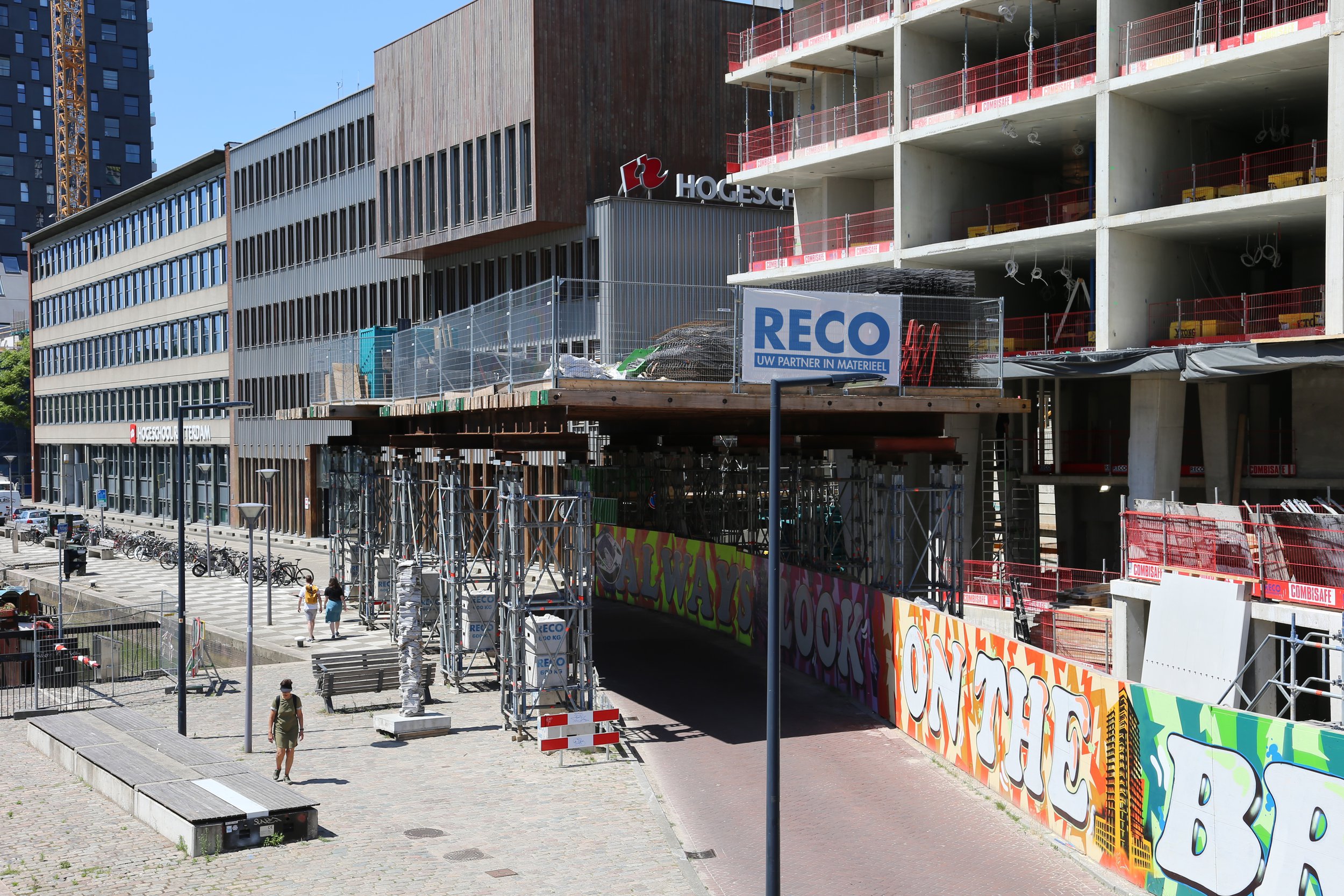 Bouwplaatsinrichting hoogbouw: efficiënt bouwen op elke hoogte