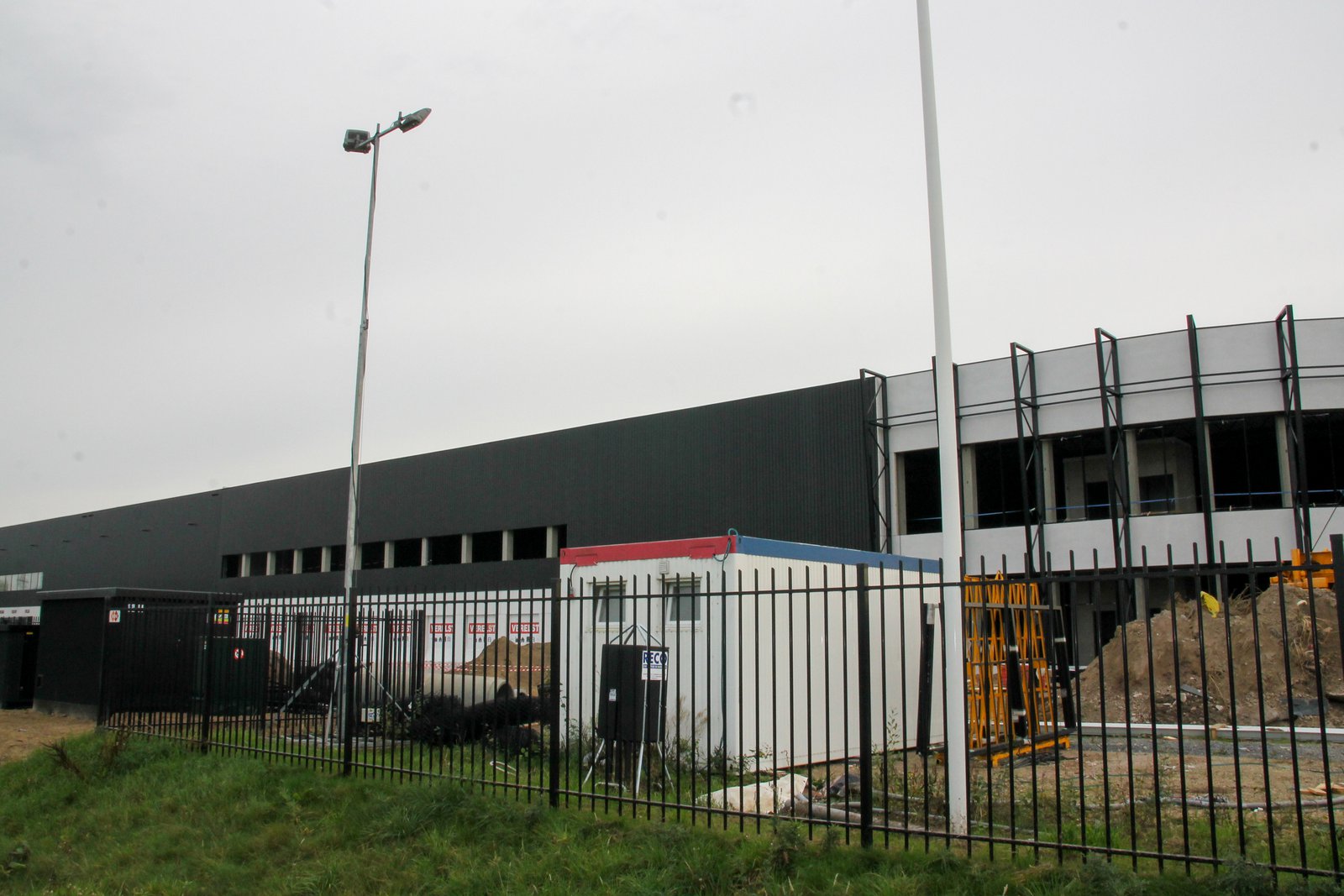 Bouwplaatsinrichting voor project Heylen Warehouses