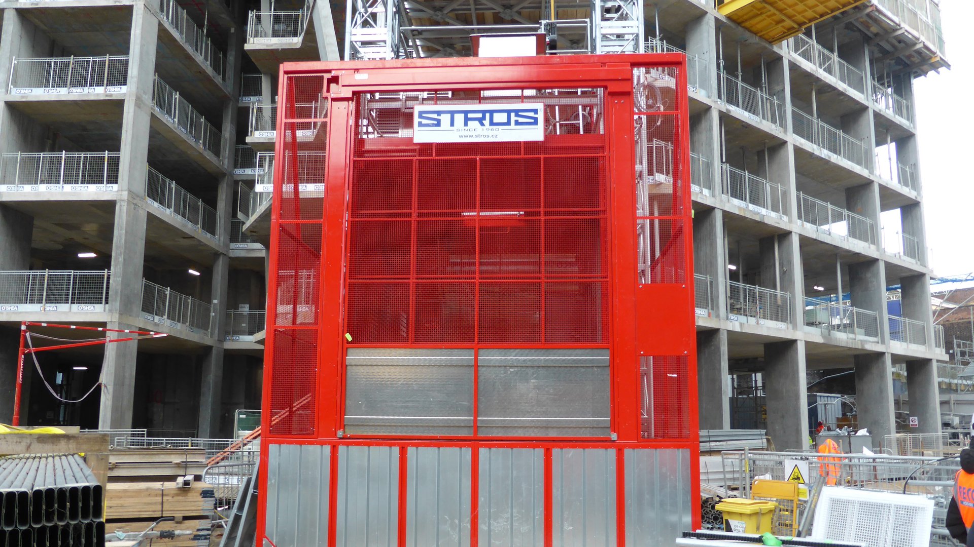 Stros liften huren & kopen | Meer dan 1.000 liften